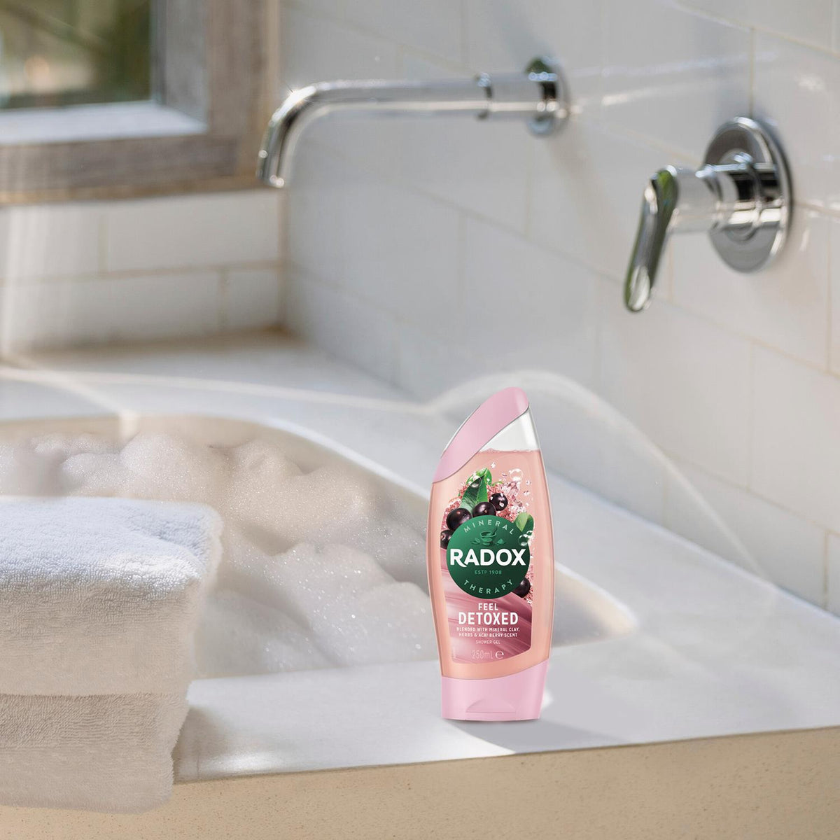 Radox Feel 2-in-1 Shower Gel, Feel Detoxed, 6 Pack, 250ml – Avant Garde ...