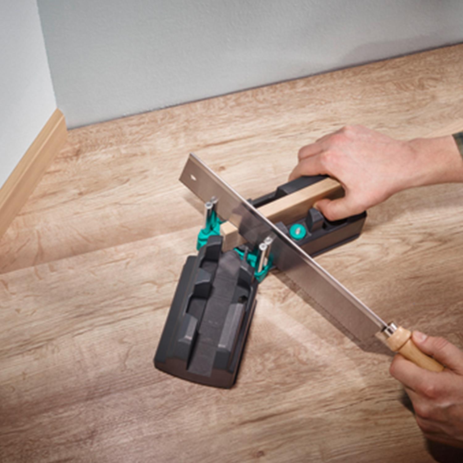 wolfcraft Bevel and Mitre box 2-in-1 product for Precise Baseboards, 7 ...