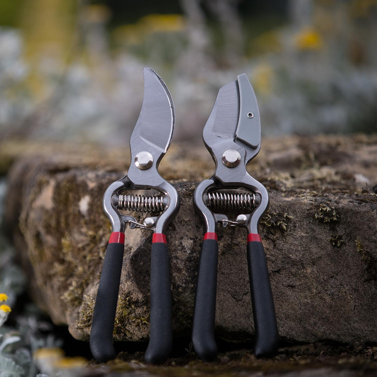 Spear & Jackson Gift Set Vintage Secateurs, Bypass & Anvil Twin Pack ...